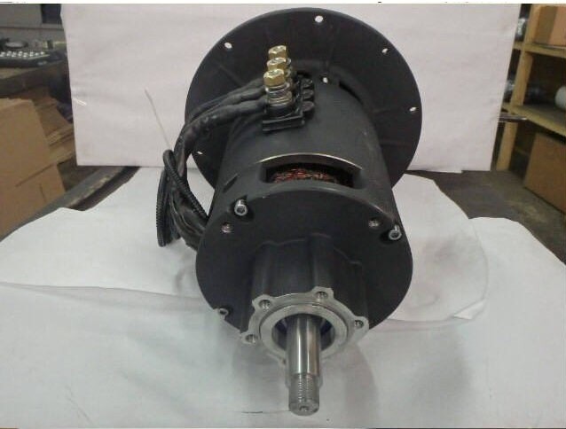 1073979-700 Raymond A/C Drive Motor - Jeff Warfield Electric